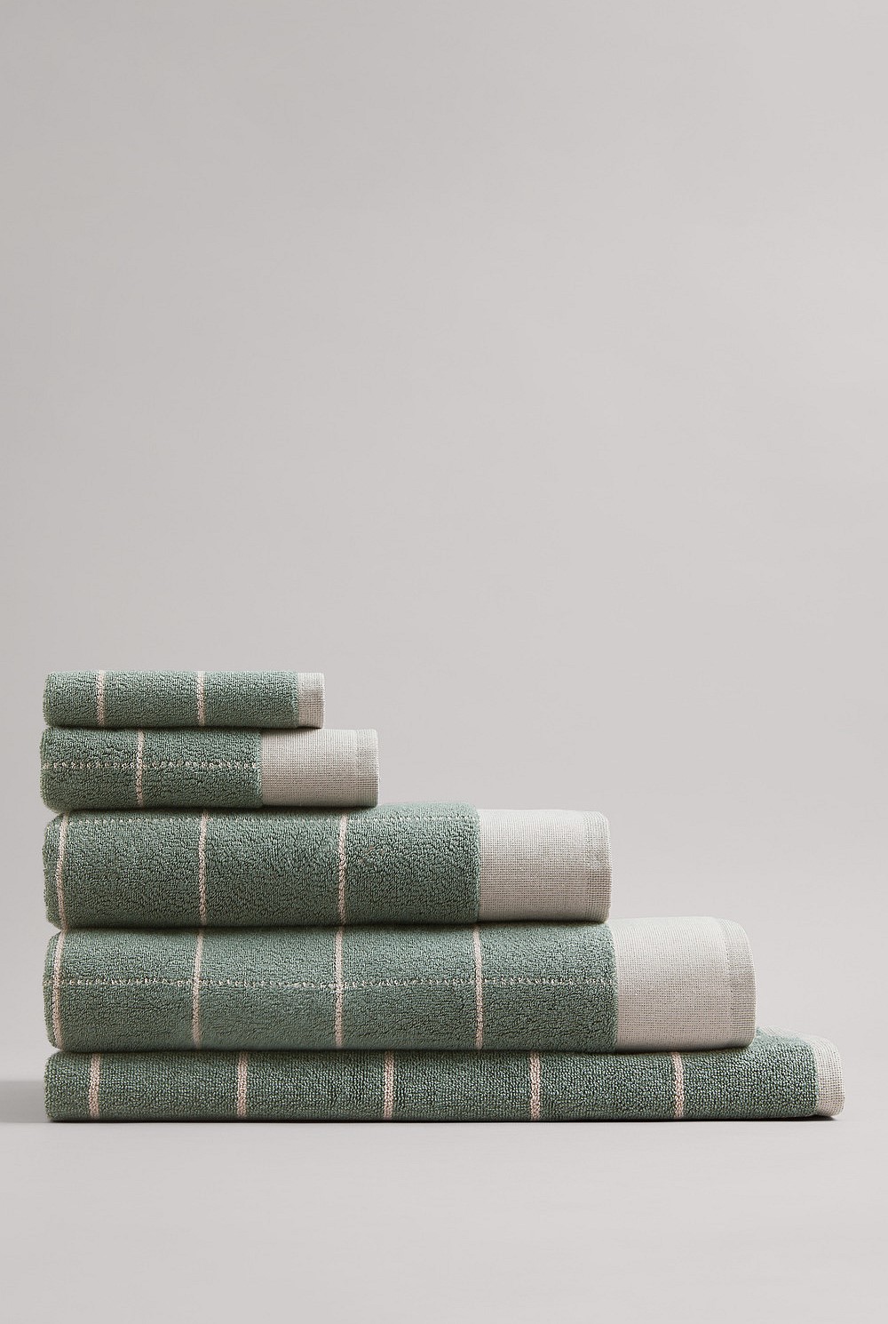Country Road Bath Towels