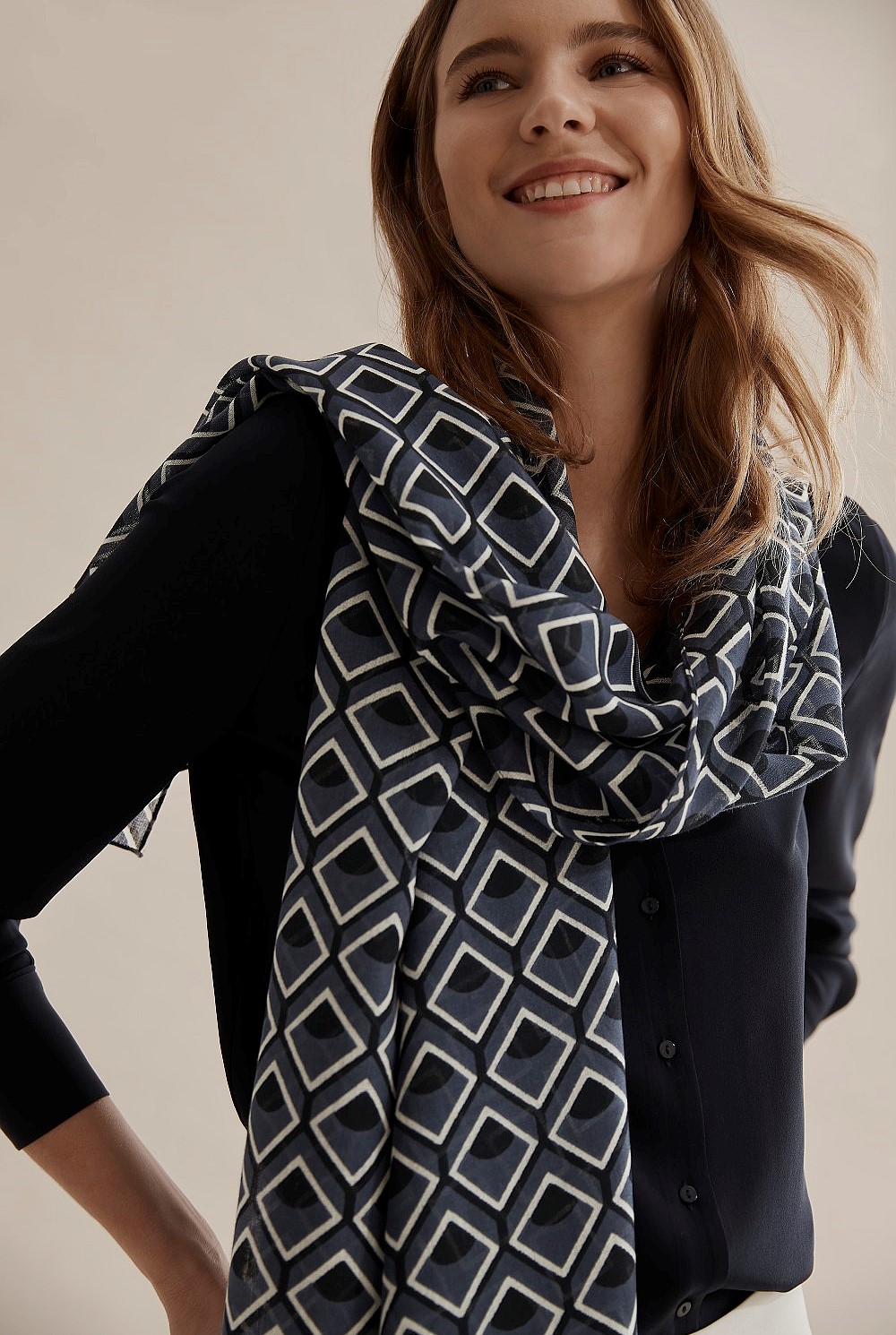Charcoal Geometric Scarf - Hats, Scarves & Gloves | Country Road